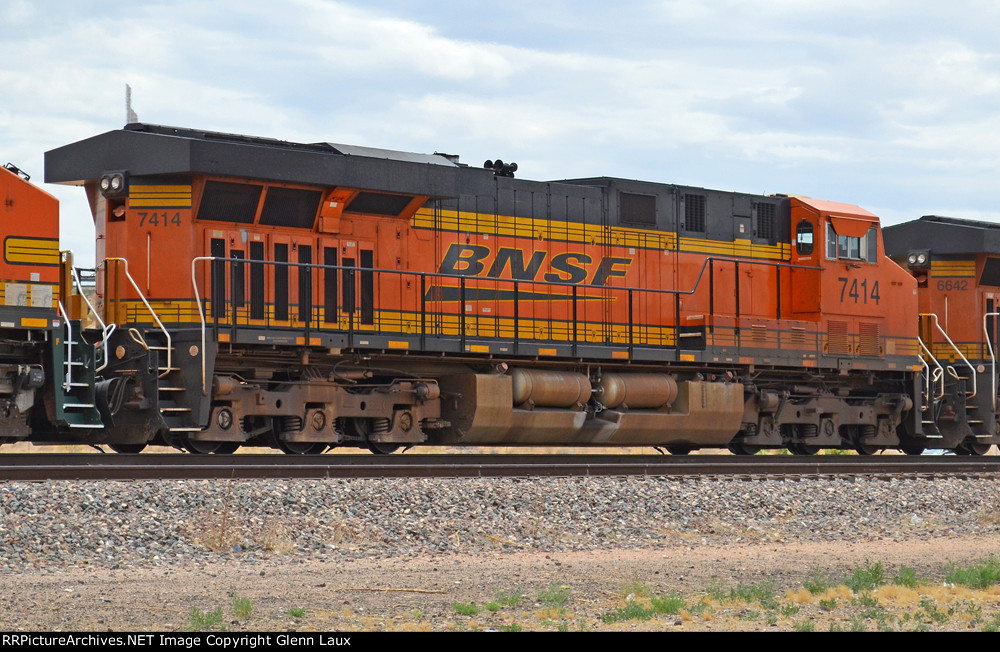 BNSF 7414